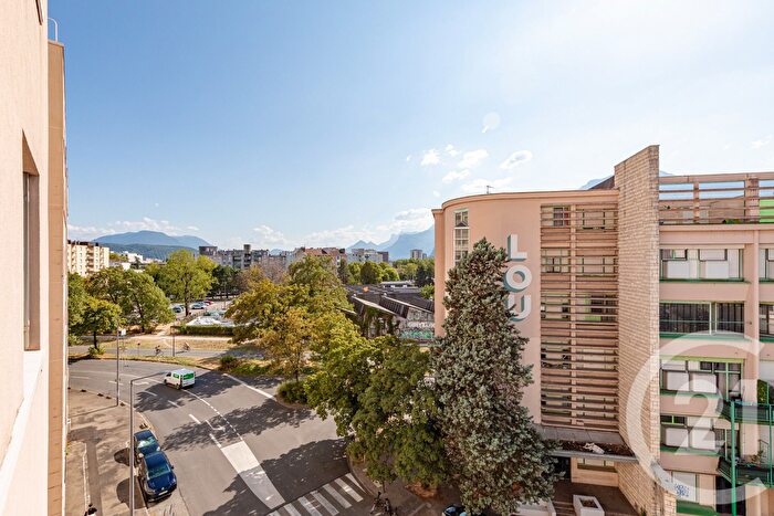 Appartement 3 pièces à Grenoble, La Capuche, Grands Boulevards, à vendre