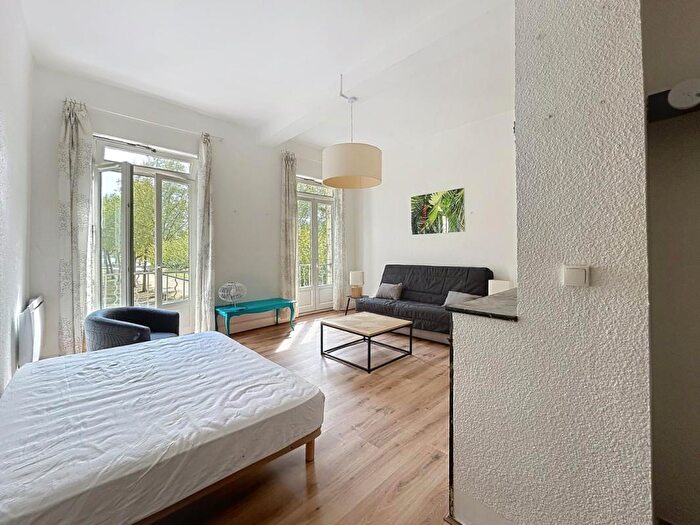 Appartement à louer - Agen, Prouchet - 1 pièce