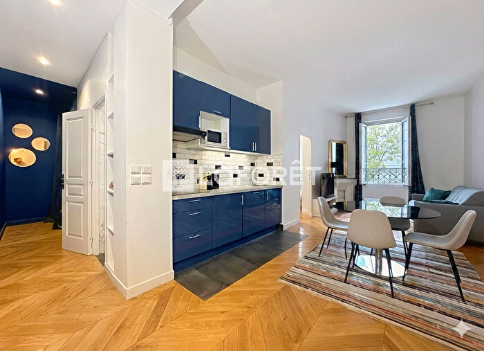 Appartement 2 pièces à Paris 18ème, Jules Joffrin, à vendre