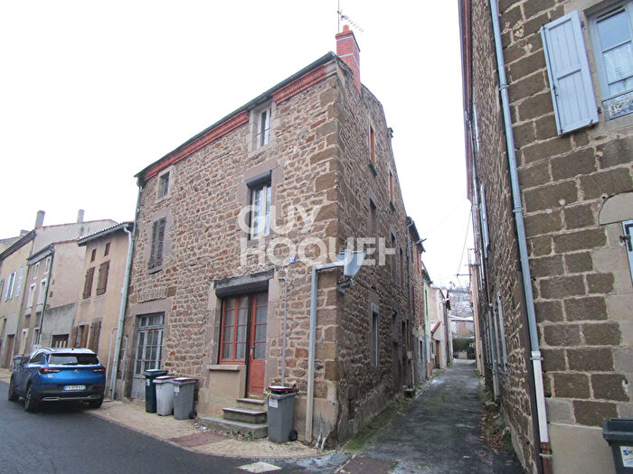 Maison à vendre - Langeac - 5 pièces - 4 chambres