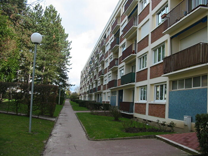 Villiers-le-Bel, Charmettes : Appartement 3 pièces à vendre