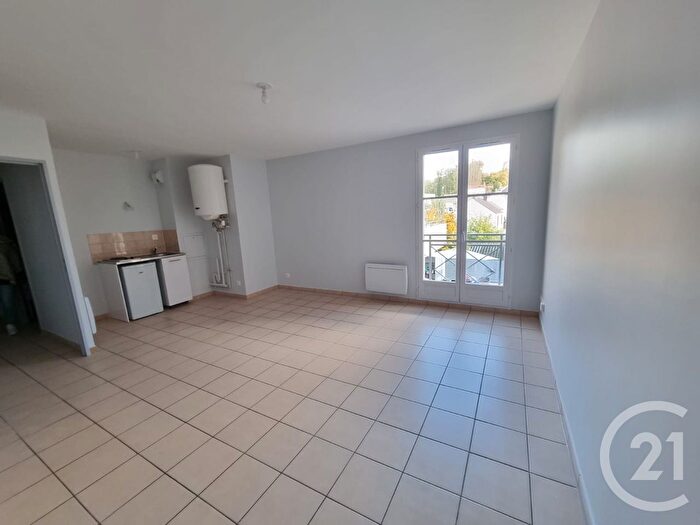 Appartement à vendre - Brie-Comte-Robert, Centre-ville - 1 pièce