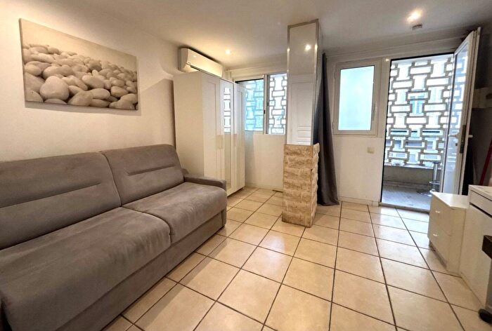 Appartement à louer - Cannes - 1 pièce