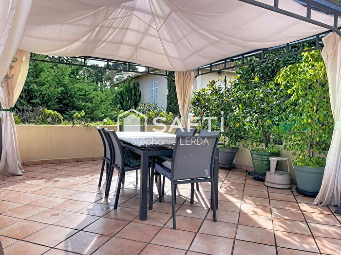 Appartement à vendre - Le Cannet, Bas Cannet - 4 pièces - 3 chambres