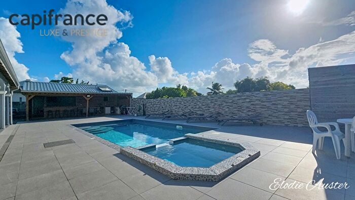 Maison à vendre - Le Moule - 6 pièces