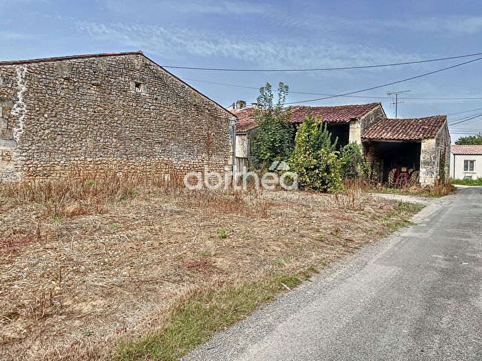 Maisons à vendre et appartements à louer - 1