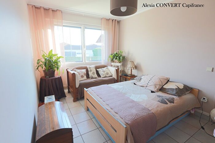 Maison à vendre - Buellas - 6 pièces - 4 chambres