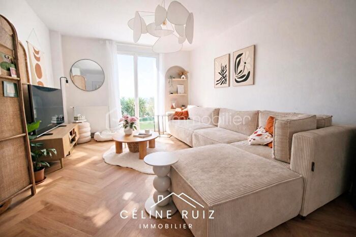 Maison à vendre - Beaucouzé - 6 pièces - 5 chambres