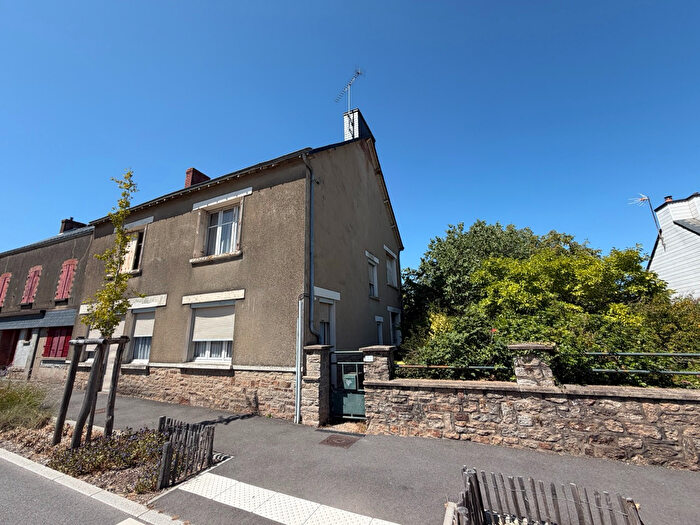 Saint-Dolay - Maison 6 pièces à vendre