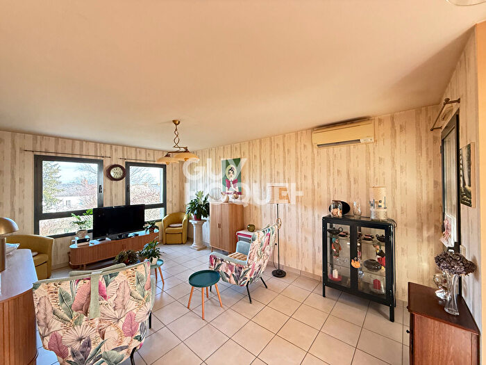 Appartement à vendre - Bourges, Centre-ville, Charlet, Lahitolle, Pignoux, Sembat - 3 pièces - 2 chambres