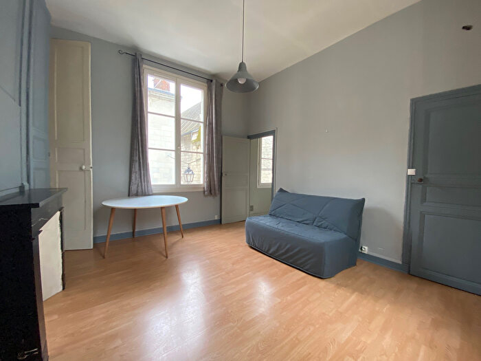 Appartement 1 pièce à louer - Saumur, Centre-ville