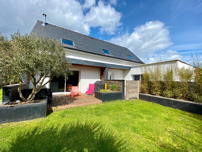 Maison à vendre - Crozon - 6 pièces - 4 chambres