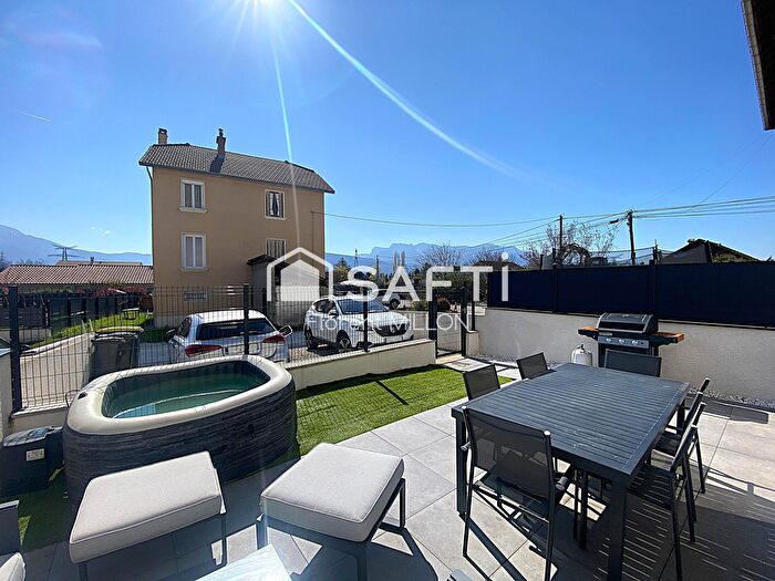 Appartement à vendre - Moirans - 3 pièces - 2 chambres