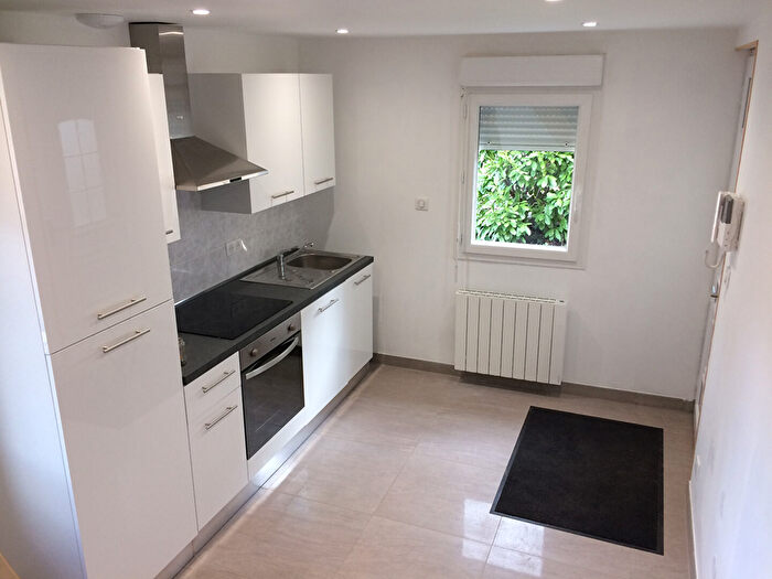 Appartement à louer - Montchanin - 2 pièces - 1 chambre