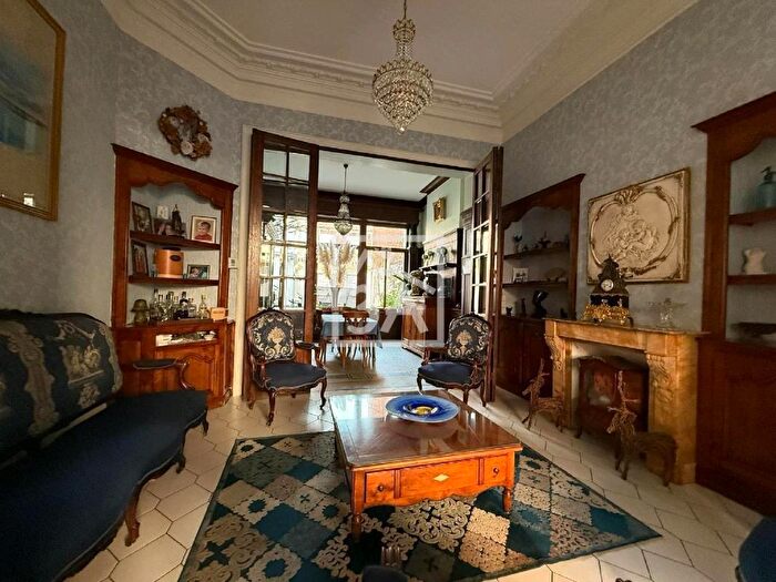 Maison à vendre - Calais - 8 pièces - 6 chambres