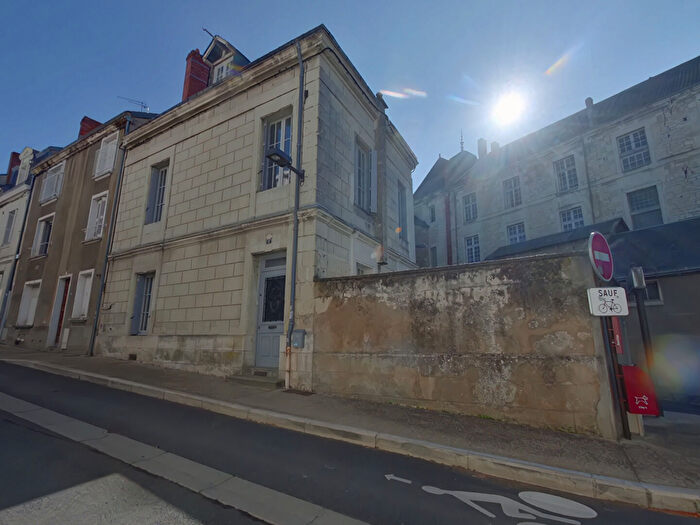 Maison à vendre - Châtellerault, Centre-ville - 4 pièces - 3 chambres