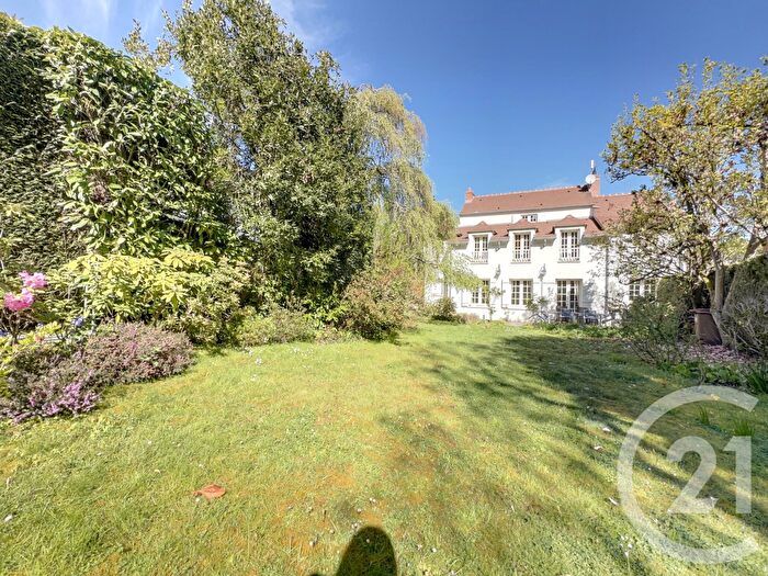 Louveciennes - Maison 9 pièces à vendre