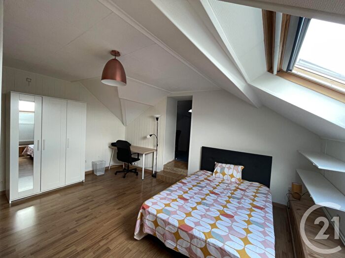 Appartement 1 pièce à Châteauroux, Centre-ville, Les Marins, à louer