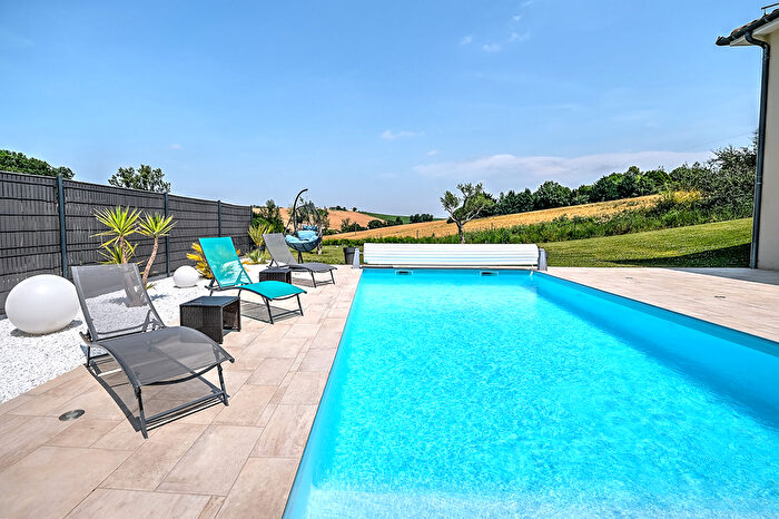 Maison à vendre - Mauzac - 8 pièces - 5 chambres