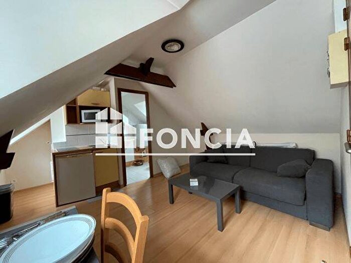 Appartement à louer - Lorient-Saint Brieuc, Rennes - 1 pièce