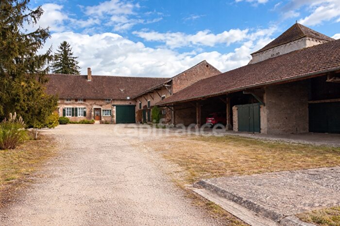 Maison 8 pièces à vendre à Ciel