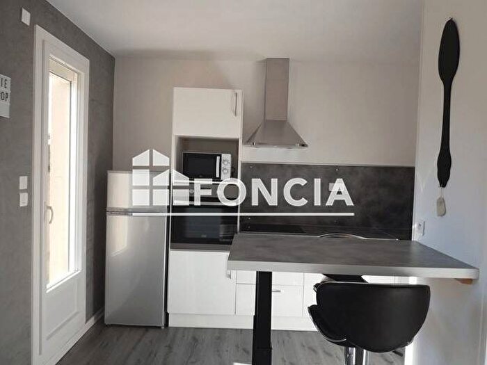 Appartement à louer - Vinon-sur-Verdon - 1 pièce