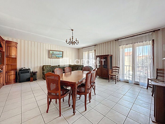 Maison 4 pièces à vendre à Le Soler