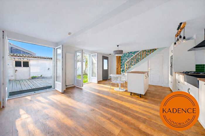 Maison à vendre - Quartiers Ouest, Moulin du Comte - 7 pièces - 5 chambres