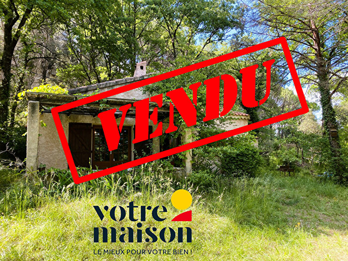 Jouques - Maison 2 pièces à vendre