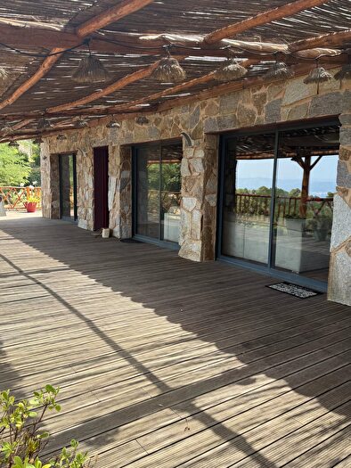 Maison 4 pièces à vendre - Coti-Chiavari