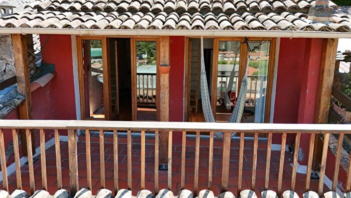 Digne-les-Bains, Centre-ville, Bourg : Maison 6 pièces à vendre