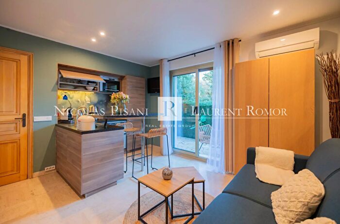 Appartement à vendre - Nice, Cimiez - 1 pièce