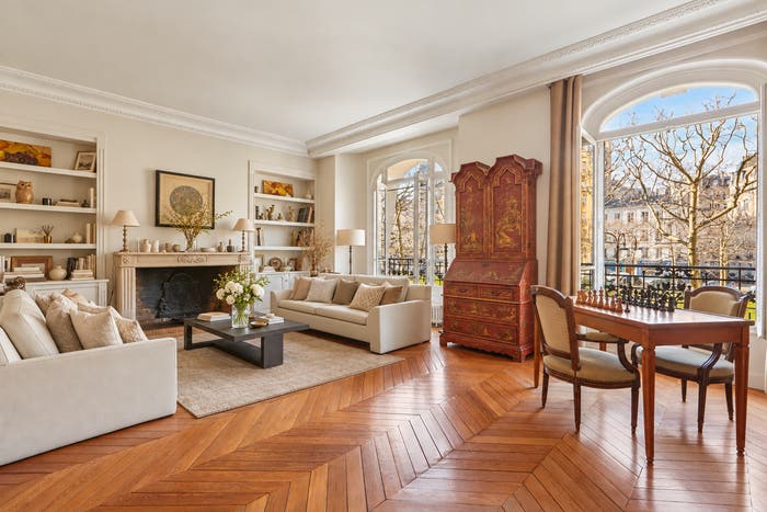 Appartement 6 pièces à vendre à Paris 15ème, Cambronne, Garibaldi