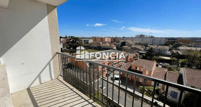 Jardins de la Fontaine, Nîmes : Appartement 2 pièces à louer