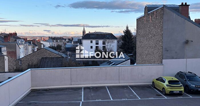 Appartement à vendre - Limoges, Centre-ville, Hôtel de Ville, Emailleurs - 2 pièces - 1 chambre