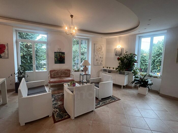 Maison 8 pièces à Clamecy, à vendre