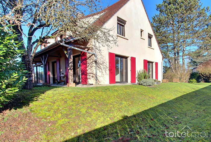 Maison à vendre - Cernay-la-Ville - 8 pièces - 5 chambres