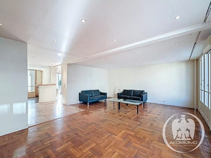 Appartement à vendre - Nice, Saint-Philippe, Estienne dOrves - 3 pièces - 2 chambres