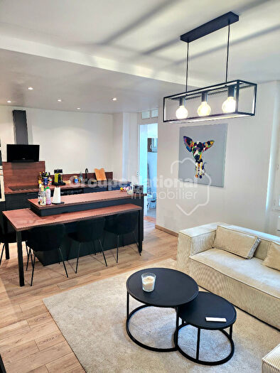 Appartement à vendre - Port-Saint-Louis-du-Rhône - 3 pièces - 2 chambres