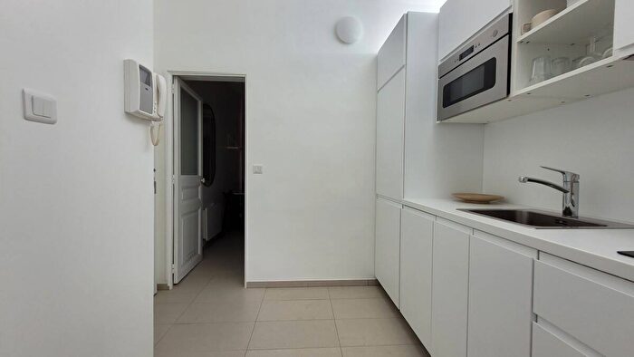 Appartement à louer - Valmy, Charenton-le-Pont - 1 pièce