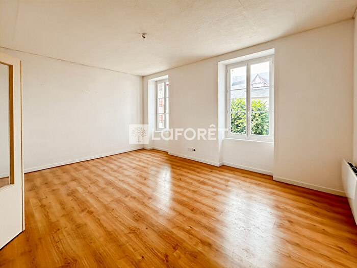 Beaune-la-Rolande : Appartement 3 pièces à louer