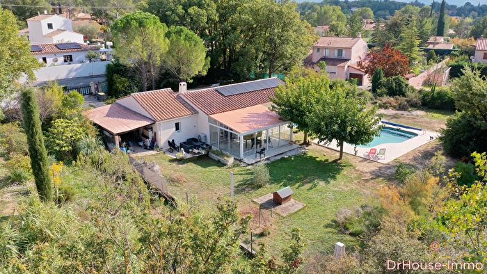 Maison à vendre - Garéoult - 5 pièces - 4 chambres