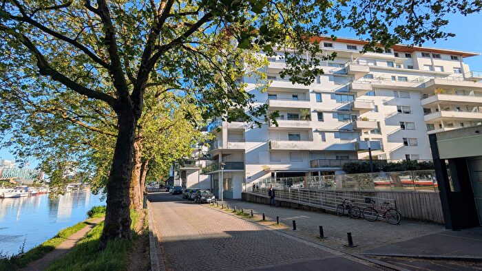 Appartement à louer - Nantes, Cité des Congrès, Champs de Mars - 2 pièces - 1 chambre