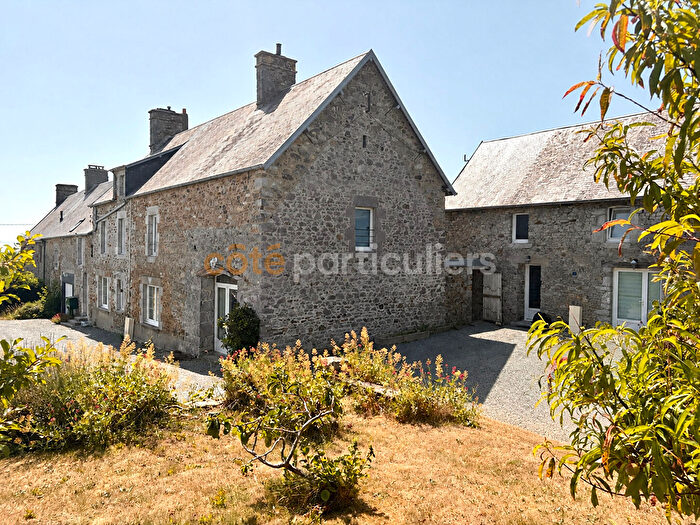 Maison 10 pièces à vendre - Heugueville-sur-Sienne