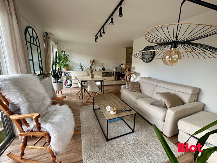 Appartement 3 pièces à vendre - Quartiers Sud-Est, Italie