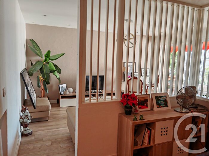 Appartement à louer - Nice, Cimiez - 2 pièces - 1 chambre