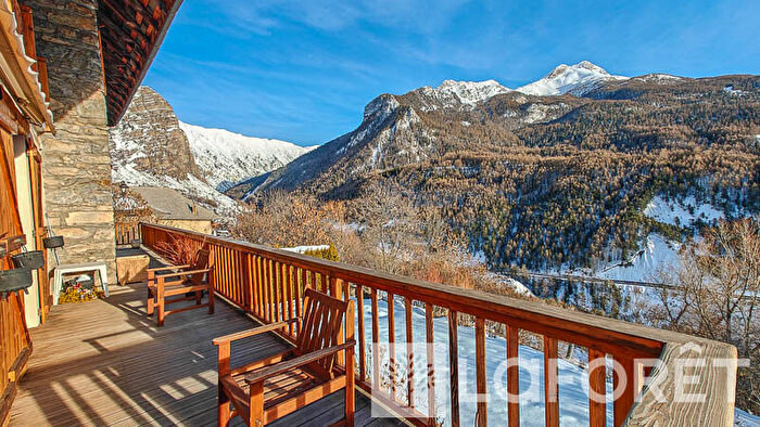 Maison à vendre - Les Orres - 6 pièces - 4 chambres