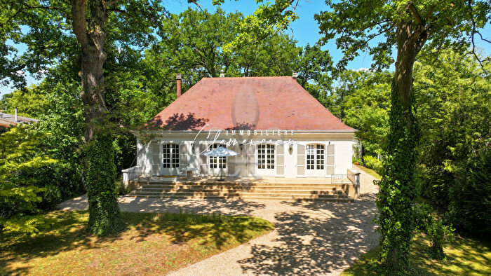 Maison à vendre - Verneuil-sur-Seine, Les Clairières, Les Renardières - 9 pièces - 5 chambres