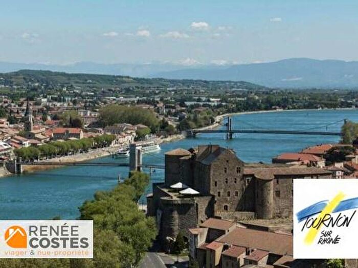 Maison 10 pièces à vendre à Tournon-sur-Rhône