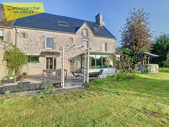Maison à louer - Quettreville-sur-Sienne - 4 pièces - 3 chambres